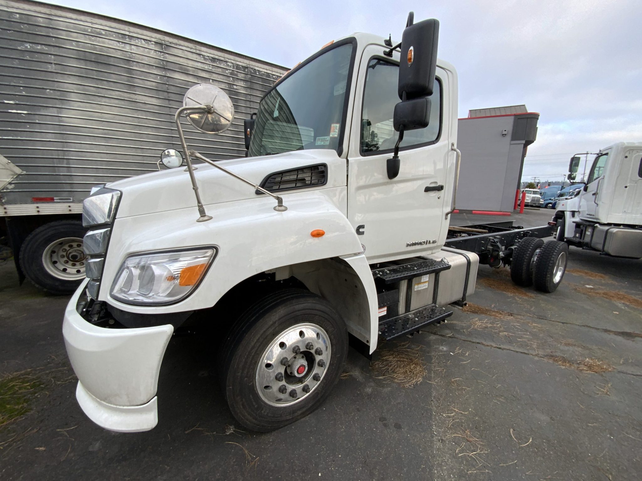 2025 HINO L6 - Truck Shop Dealer Auburn